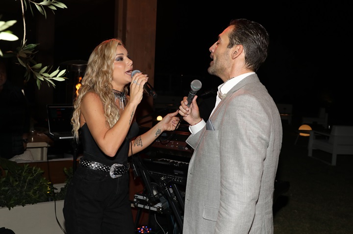 “Barbarossa Athens”: To θρυλικό εστιατόριο της Πάρου ταξίδεψε στην ...